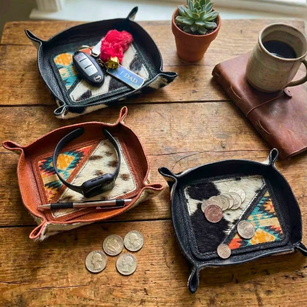 Fabric/Cowhide Tray — El Paso Saddleblanket